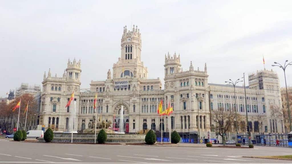 Magical Madrid – Where to Walk in the Spanish Capital (ERT Series ...